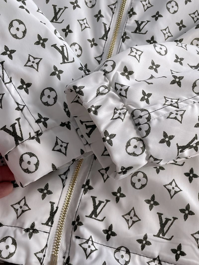 Legit Louis Vuitton Outwear