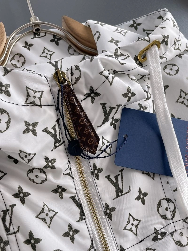 Legit Louis Vuitton Outwear