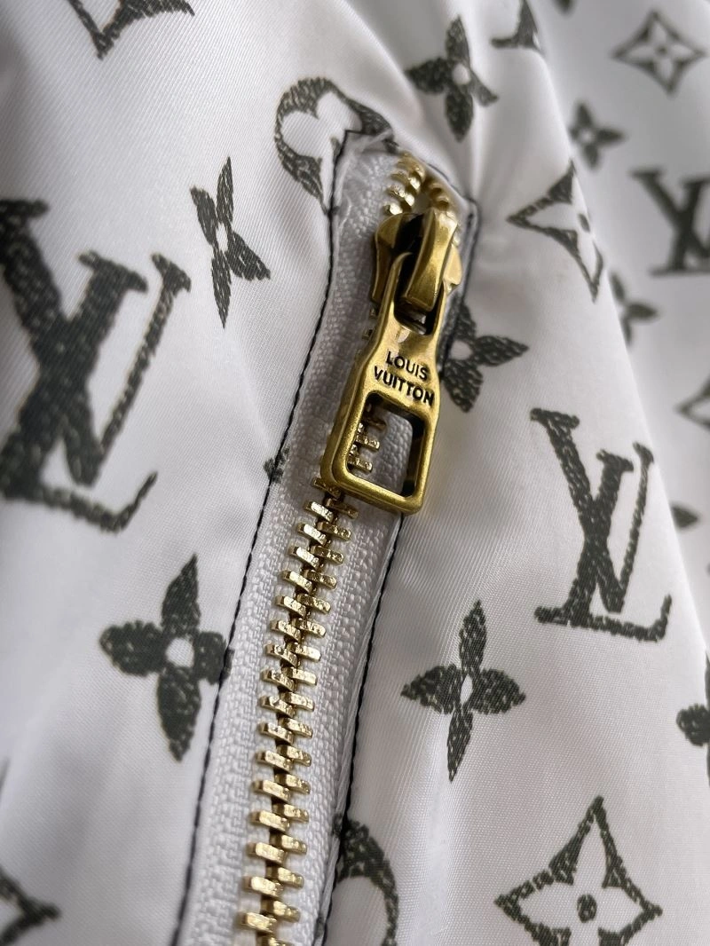Legit Louis Vuitton Outwear