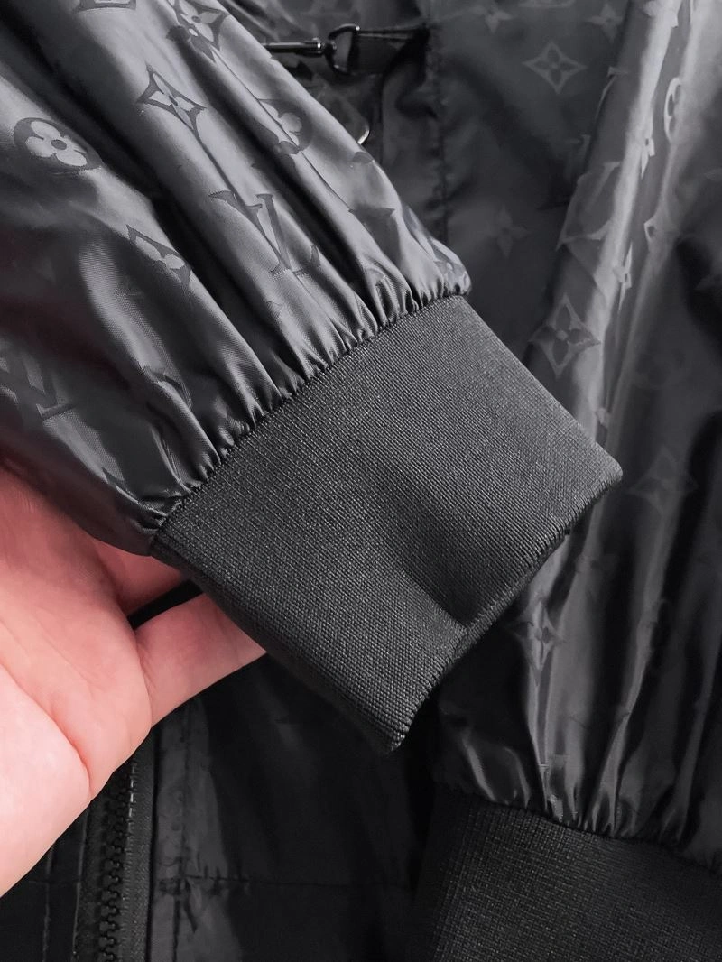 Real Louis Vuitton Outwear