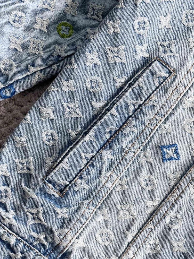 Real Louis Vuitton Outwear