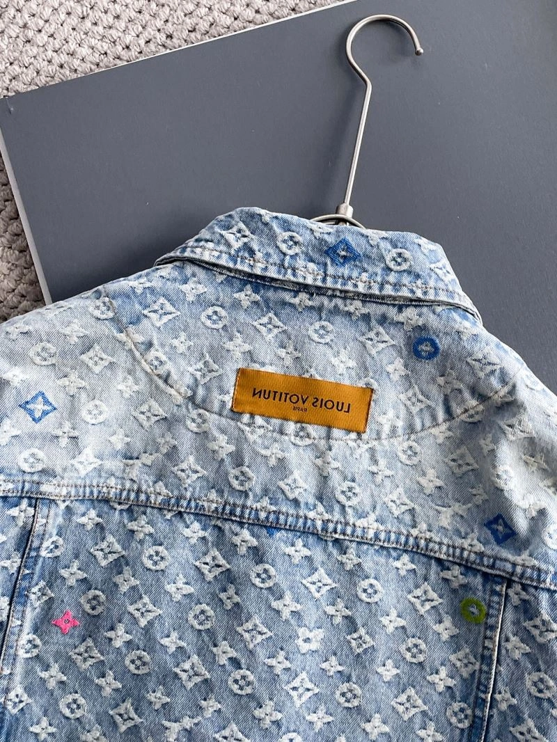 Real Louis Vuitton Outwear