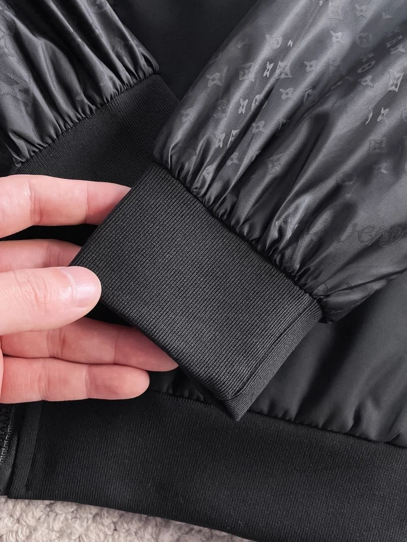 Bargain Louis Vuitton Outwear