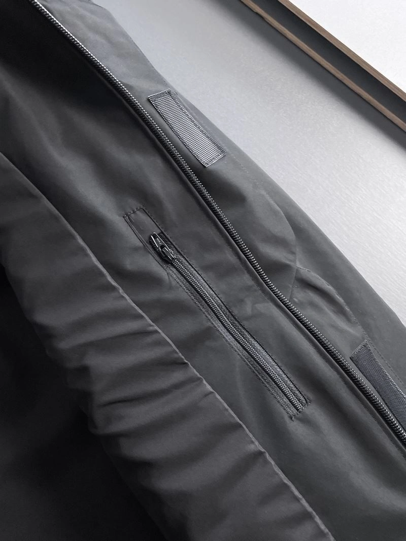 Low-cost Louis Vuitton Outwear