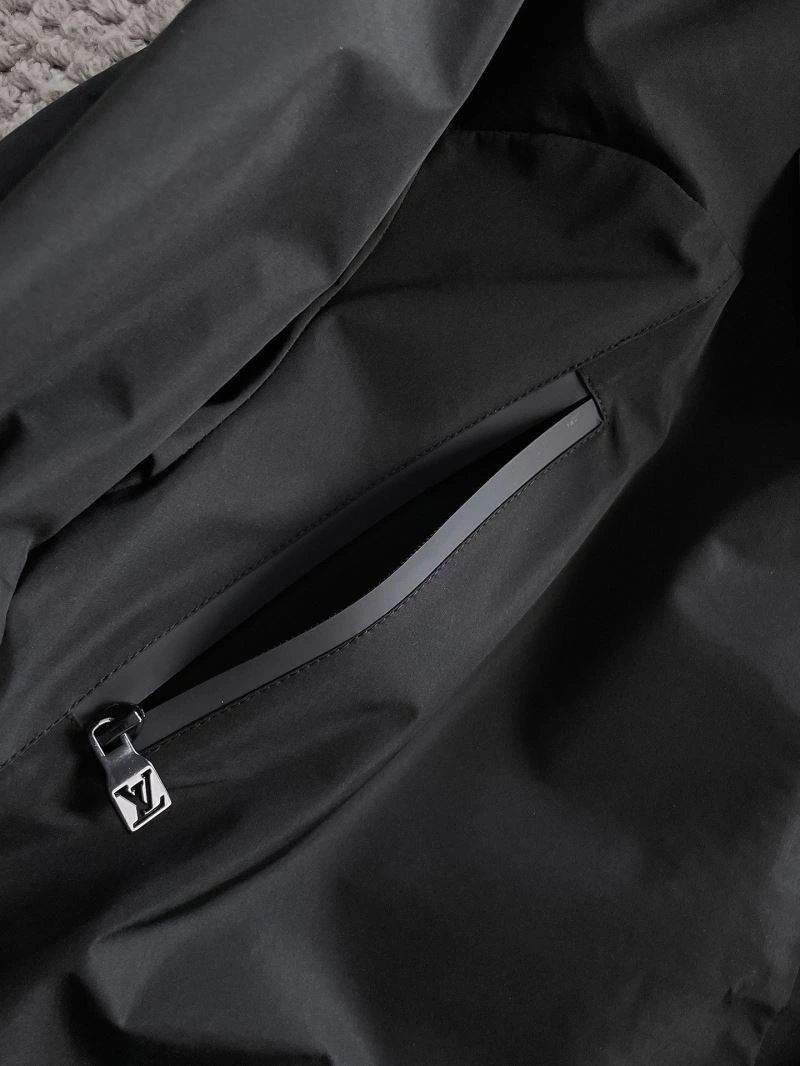 Low-cost Louis Vuitton Outwear