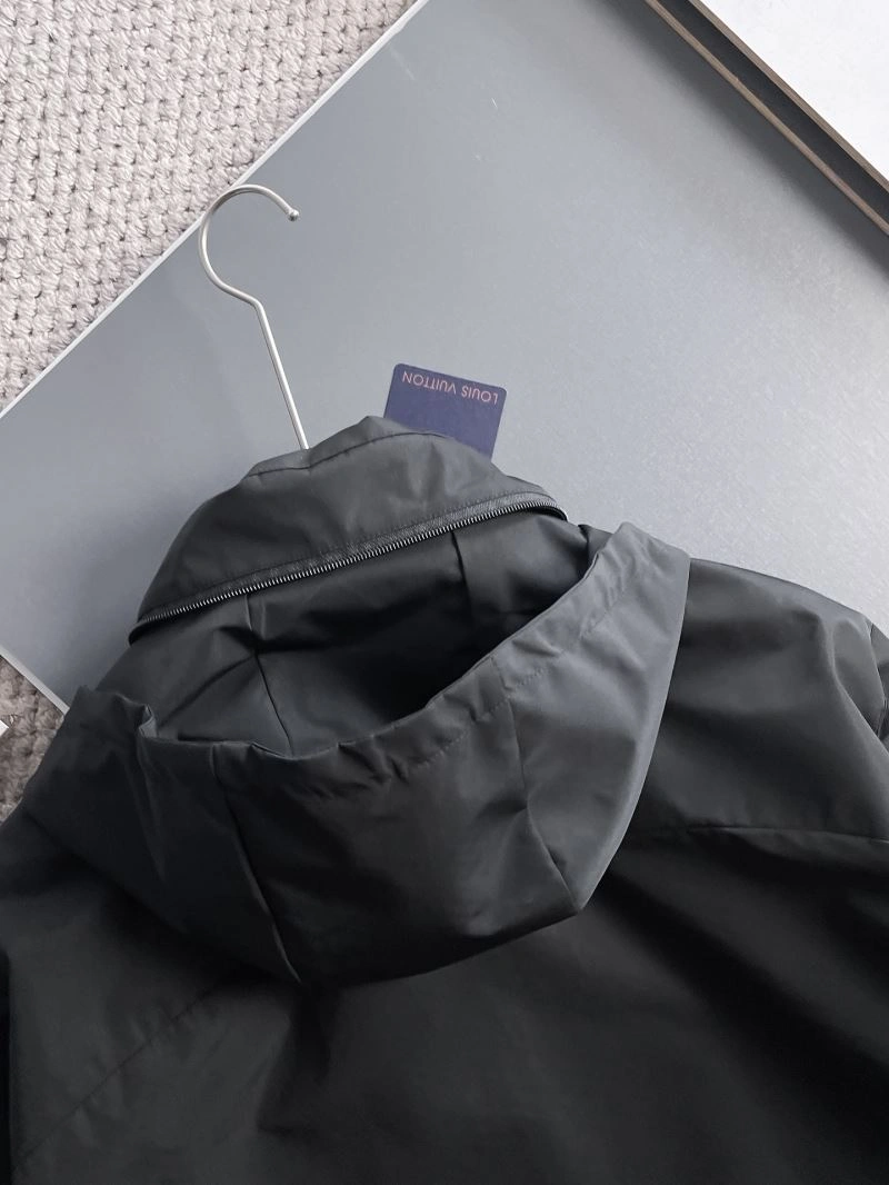 Low-cost Louis Vuitton Outwear