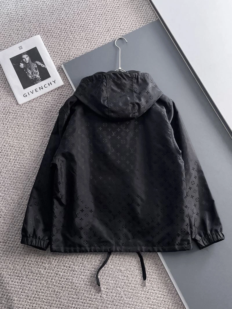 High accuracy Louis Vuitton Outwear
