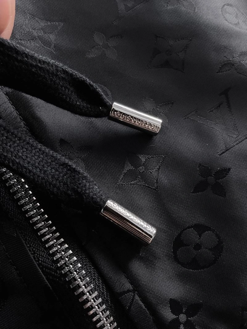 High accuracy Louis Vuitton Outwear