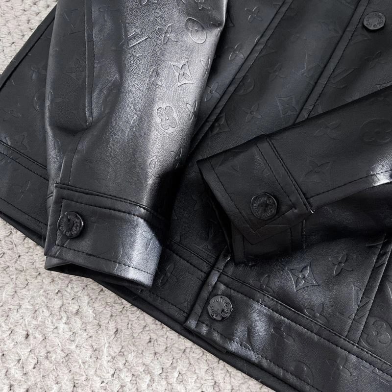 Exact replica Louis Vuitton Outwear
