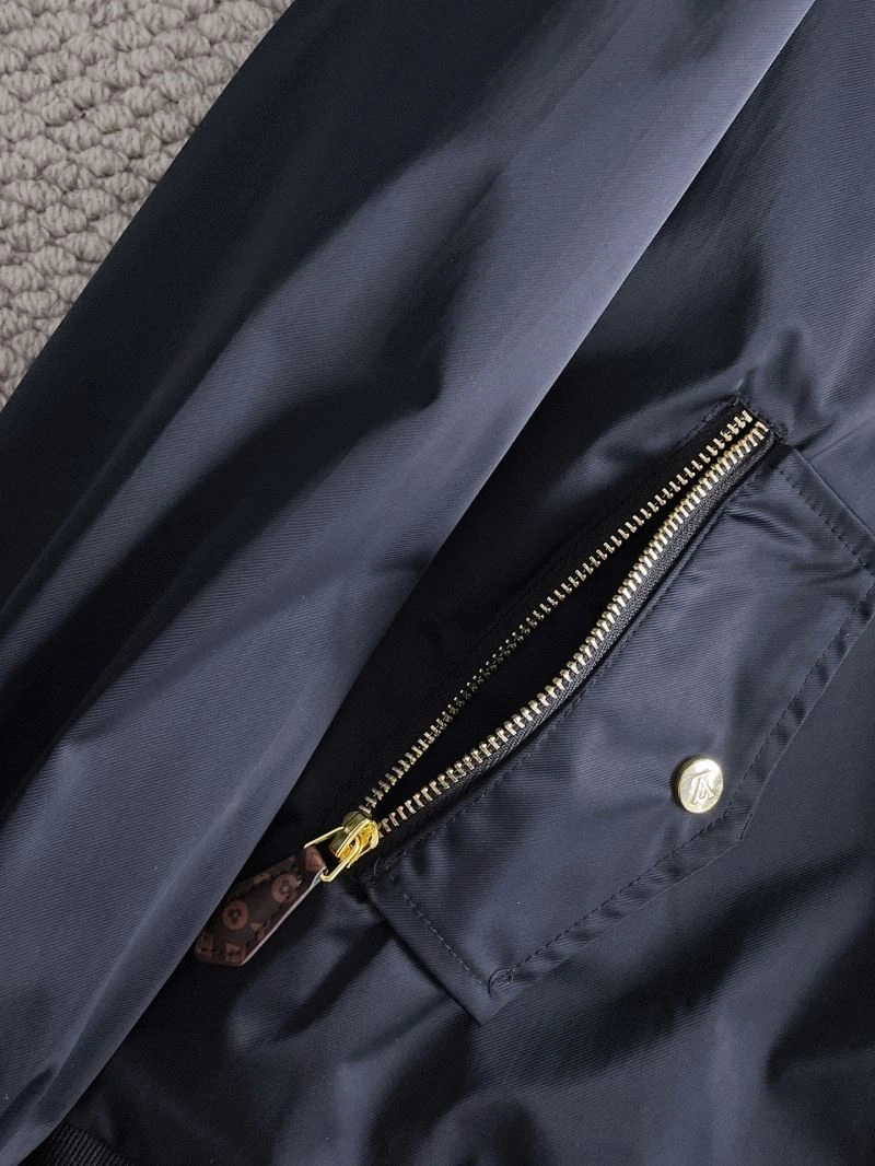 High fidelity Louis Vuitton Outwear
