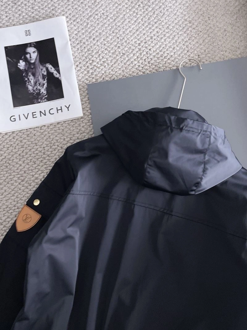 High fidelity Louis Vuitton Outwear
