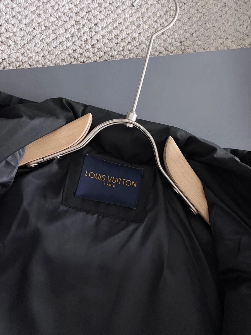 Top match Louis Vuitton Outwear