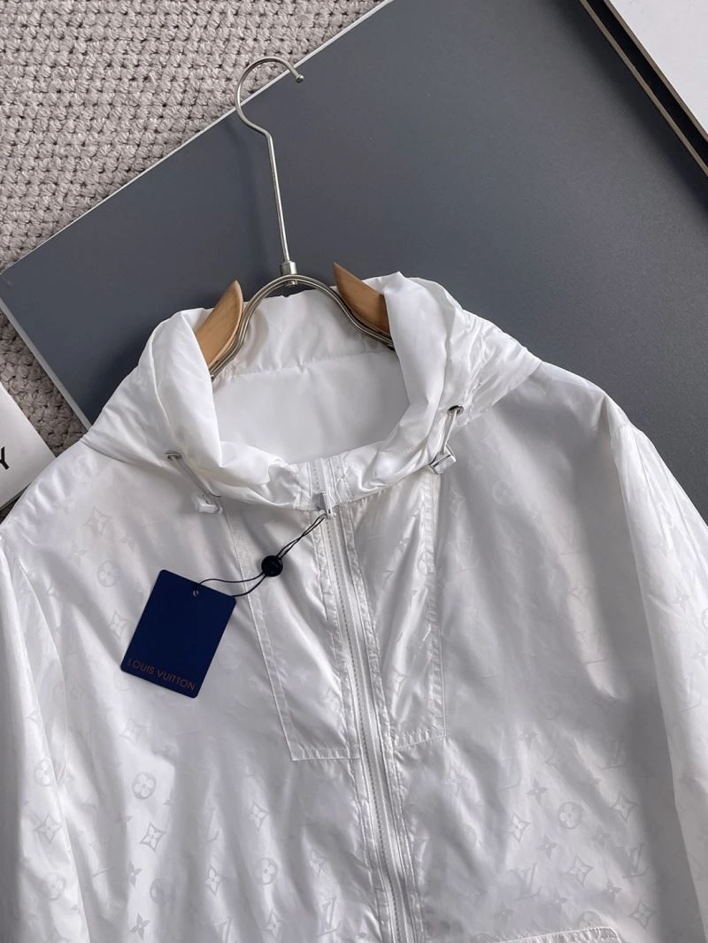 Inexpensive Louis Vuitton Outwear