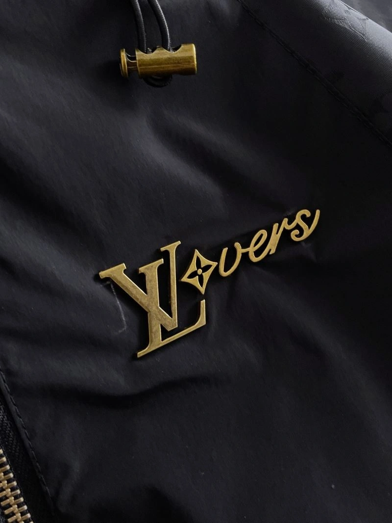 Official Louis Vuitton Outwear