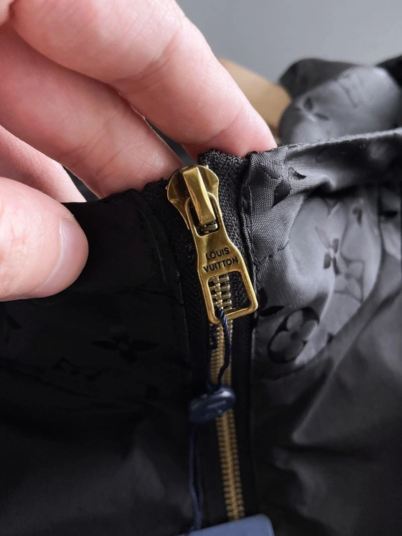 Official Louis Vuitton Outwear