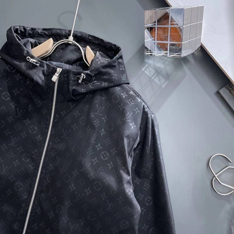 OEM Louis Vuitton Outwear