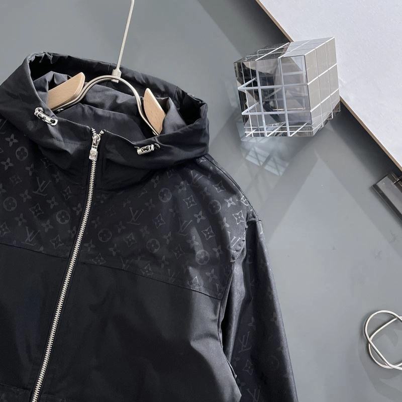 OEM Louis Vuitton Outwear