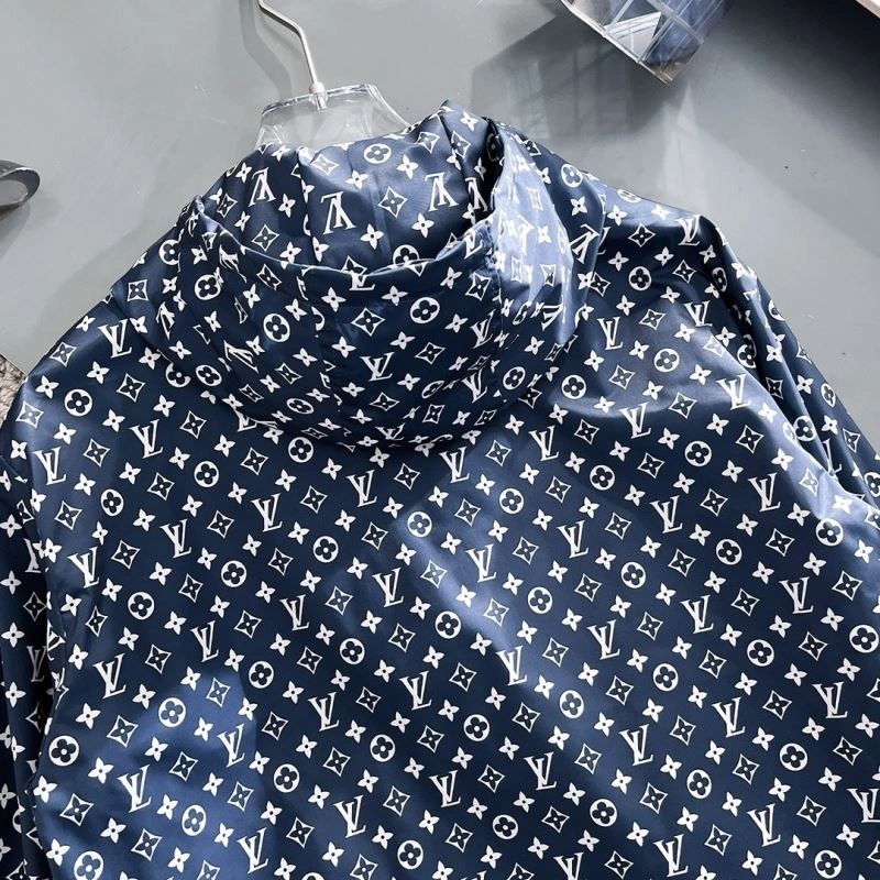Cut-rate Louis Vuitton Outwear