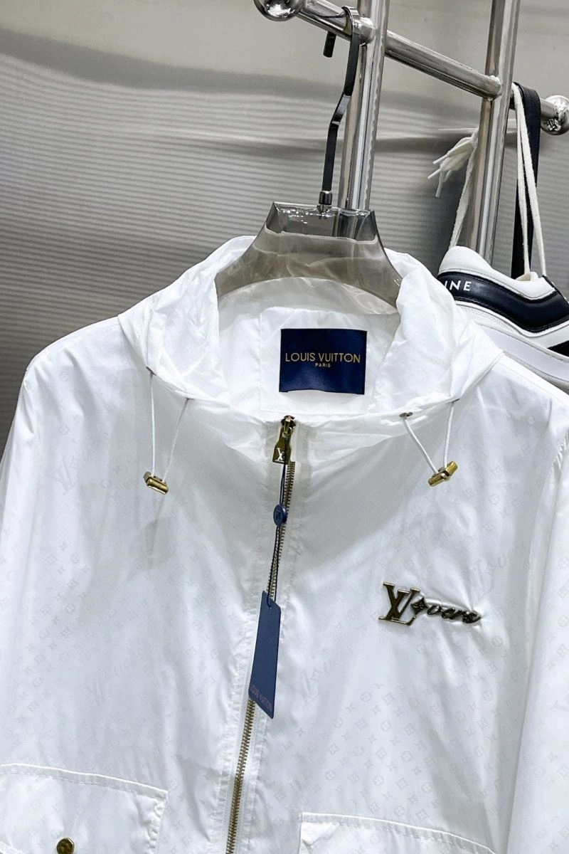 Inexpensive Louis Vuitton Outwear
