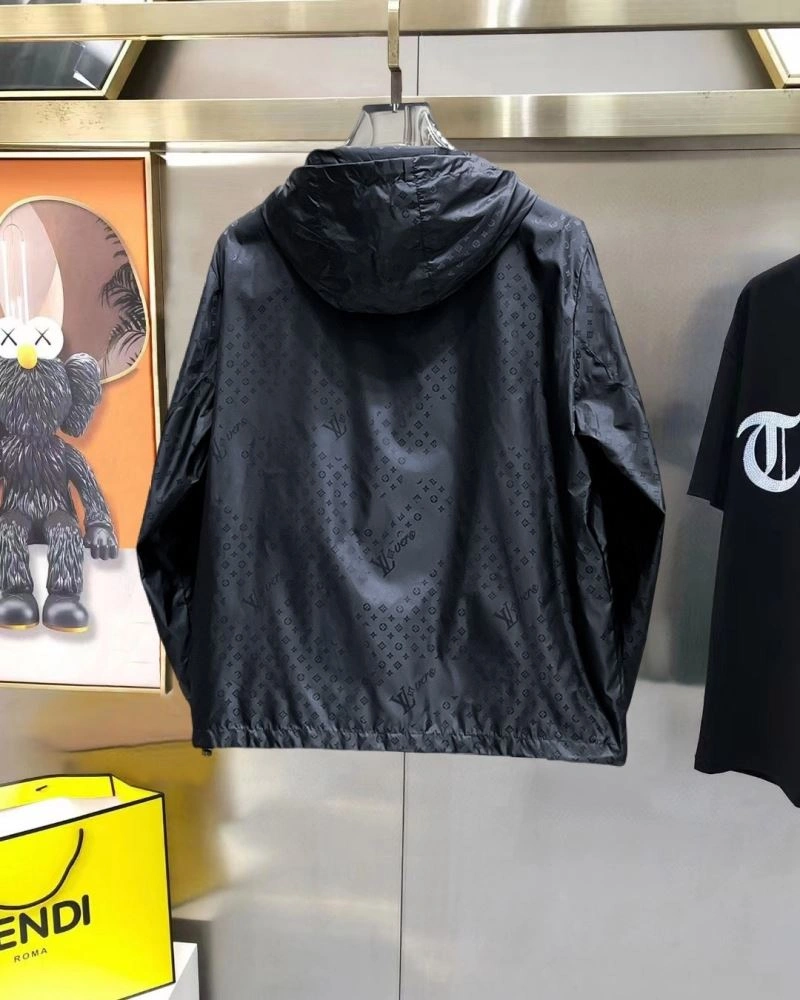 Real Louis Vuitton Outwear