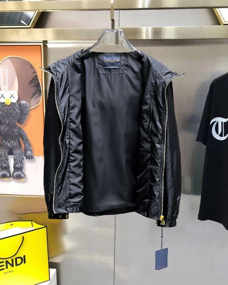 Real Louis Vuitton Outwear