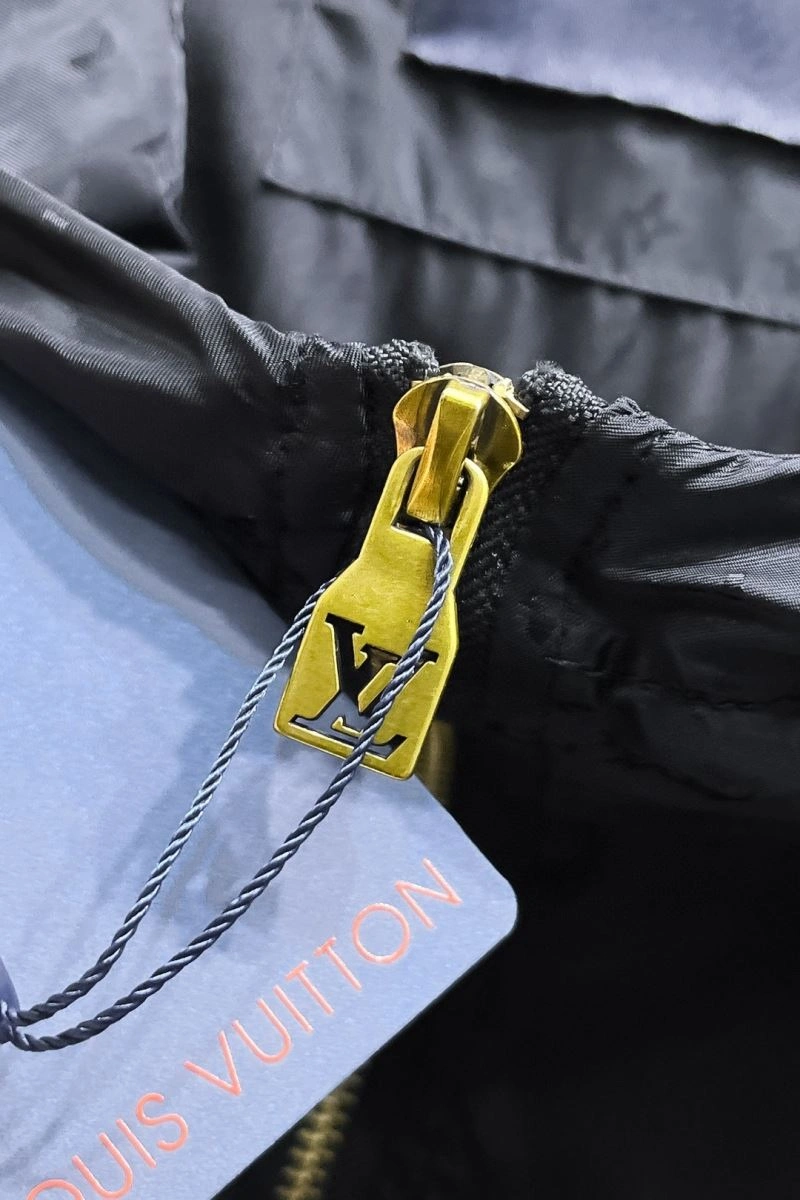 Real Louis Vuitton Outwear