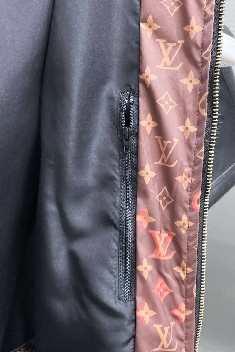 Top match Louis Vuitton Outwear