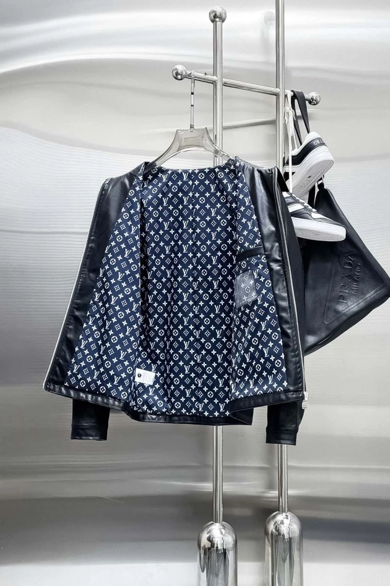 High fidelity Louis Vuitton Outwear