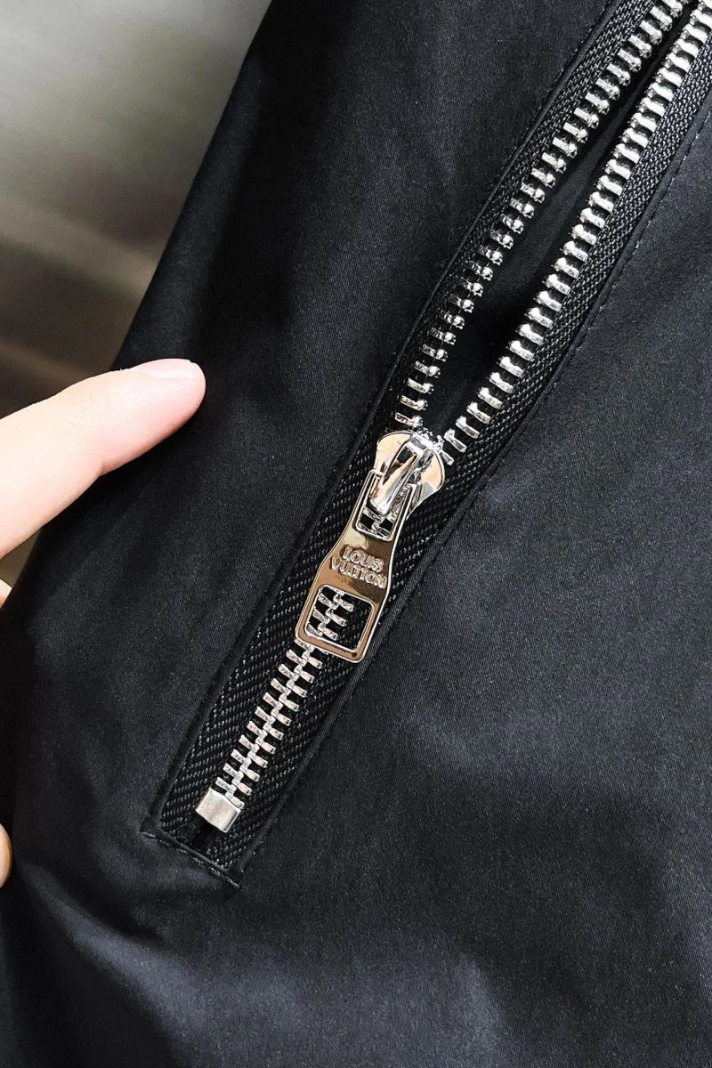 High fidelity Louis Vuitton Outwear