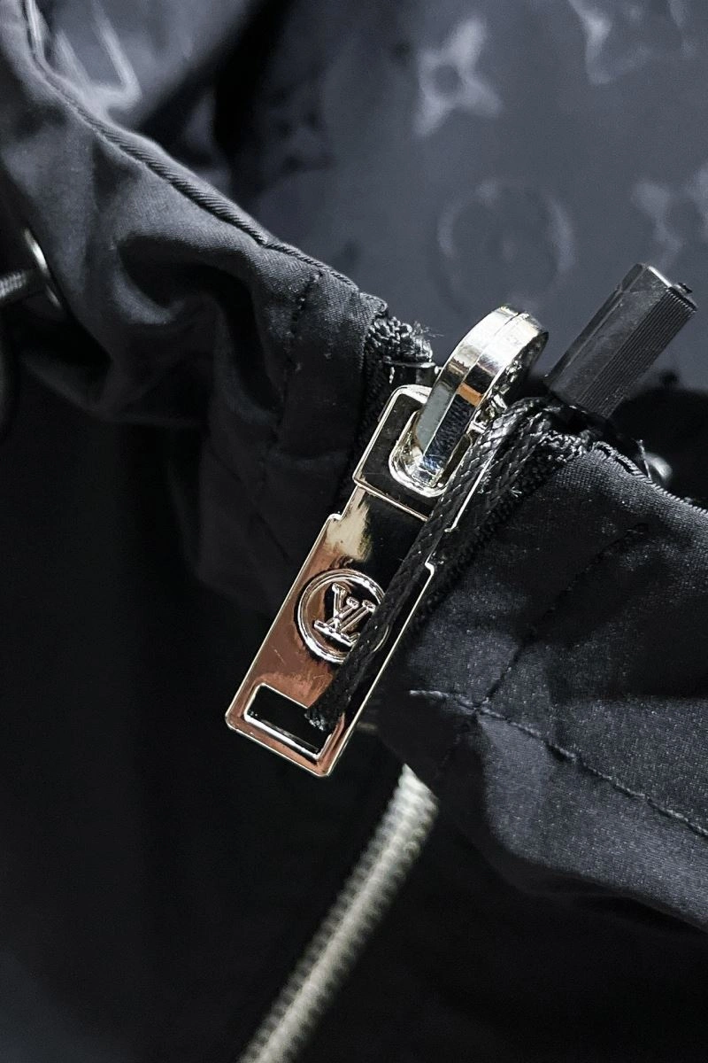 High fidelity Louis Vuitton Outwear