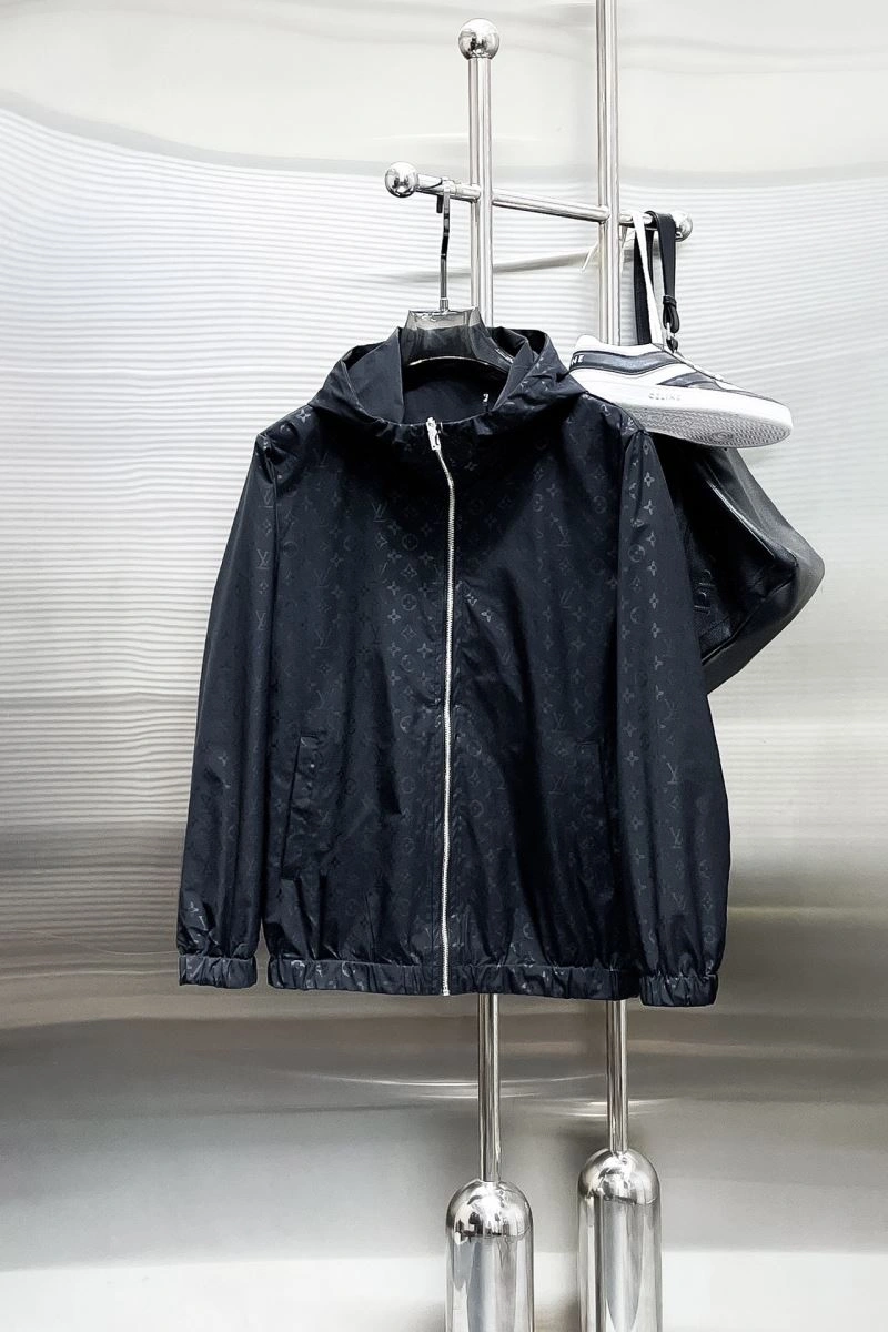 High fidelity Louis Vuitton Outwear