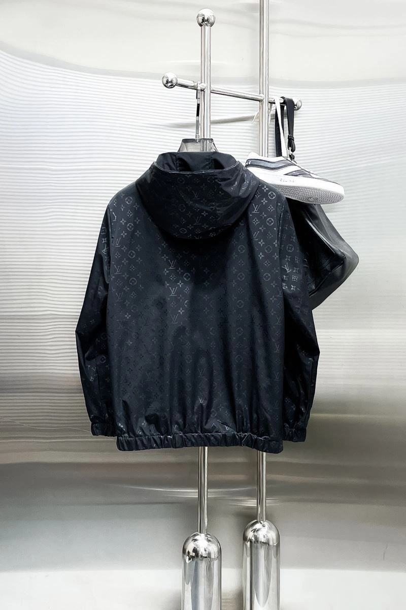 High fidelity Louis Vuitton Outwear