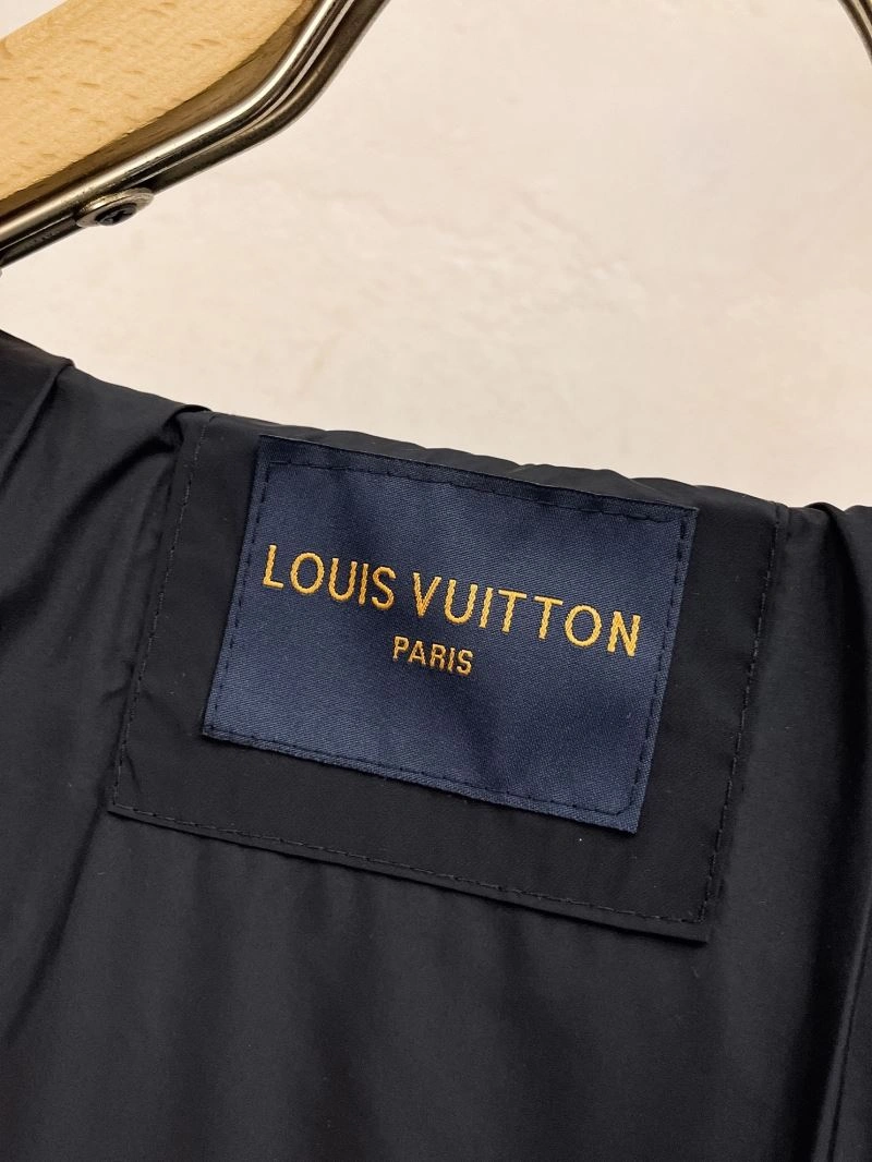 Legit Louis Vuitton Outwear
