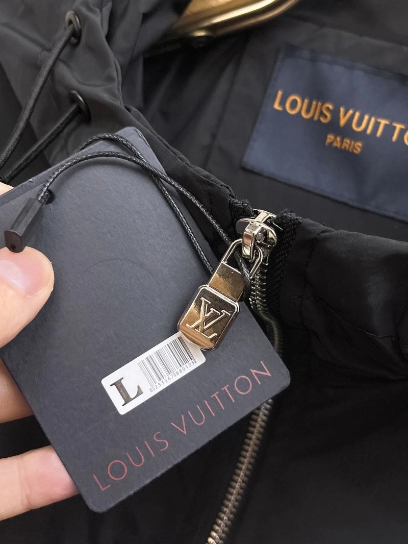 Legit Louis Vuitton Outwear
