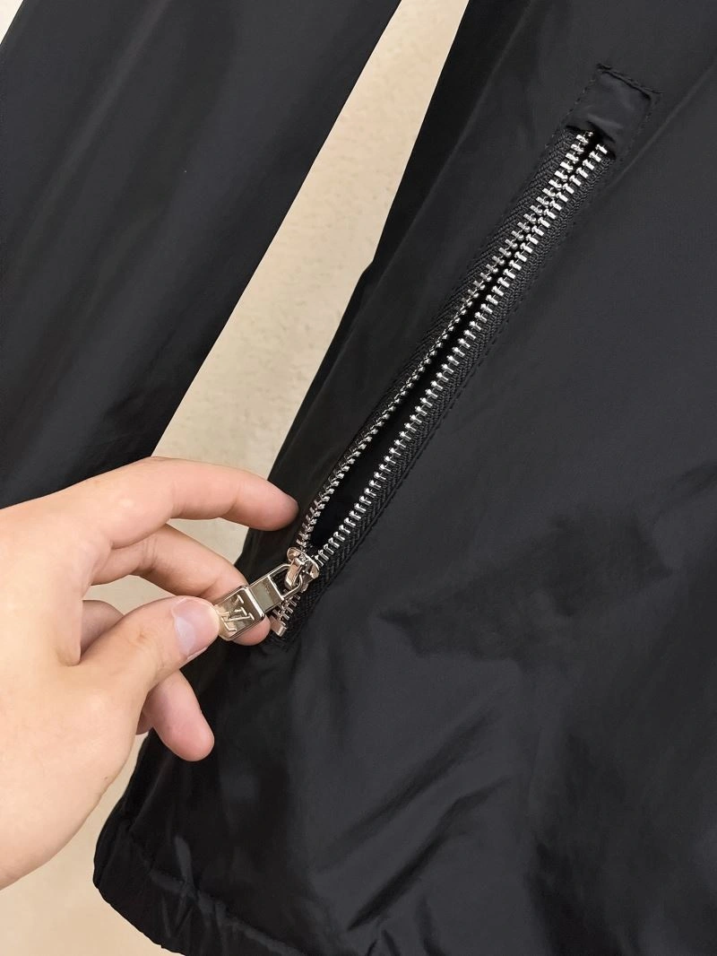 Legit Louis Vuitton Outwear