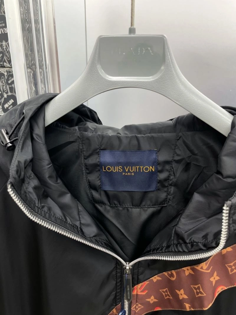 High accuracy Louis Vuitton Outwear