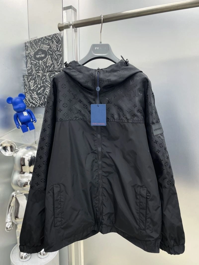 Louis Vuitton Outwear