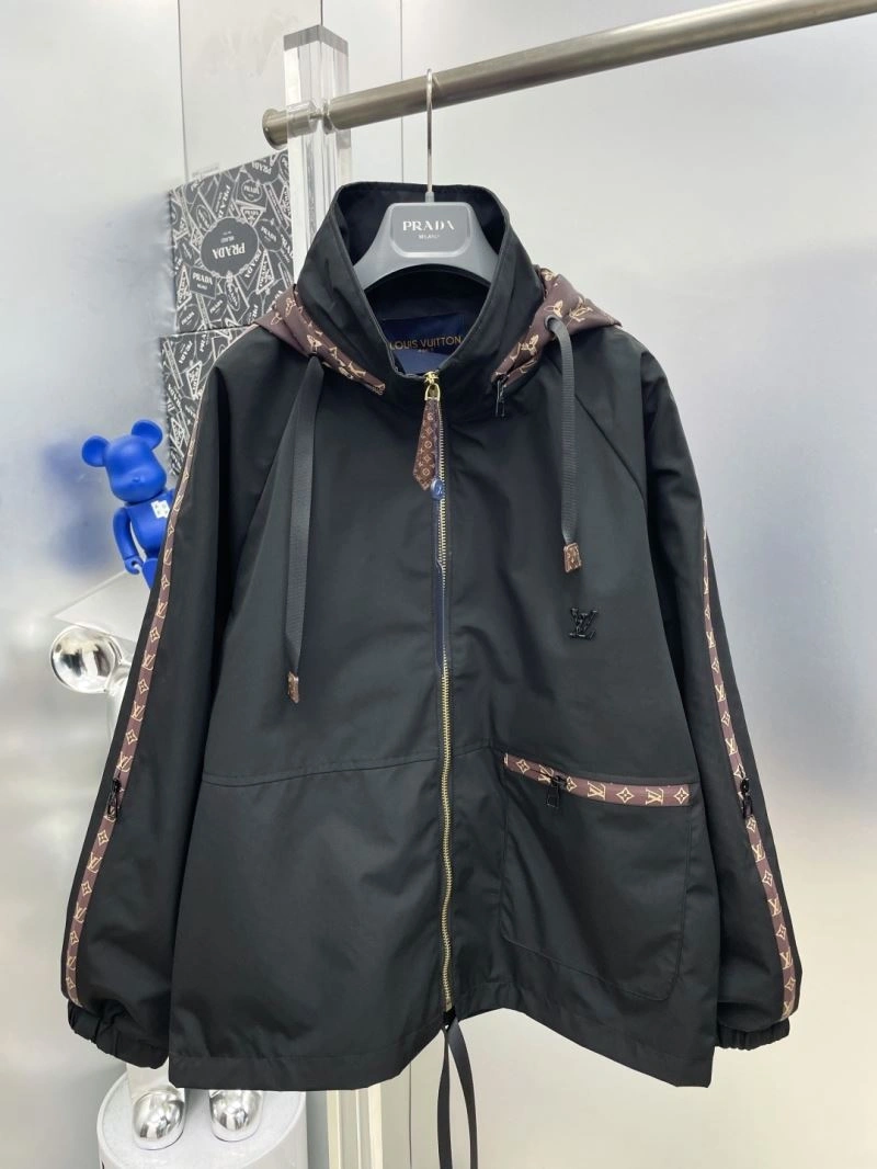 Louis Vuitton Outwear
