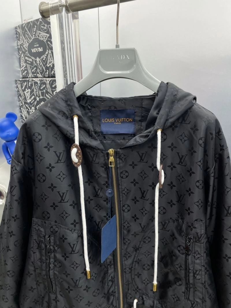 Discounted Louis Vuitton Outwear
