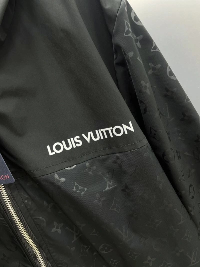 Low-cost Louis Vuitton Outwear