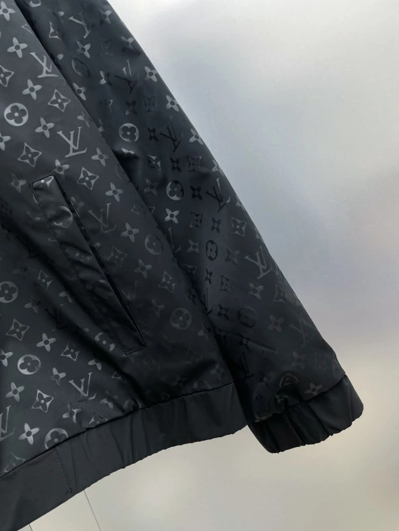 Low-cost Louis Vuitton Outwear