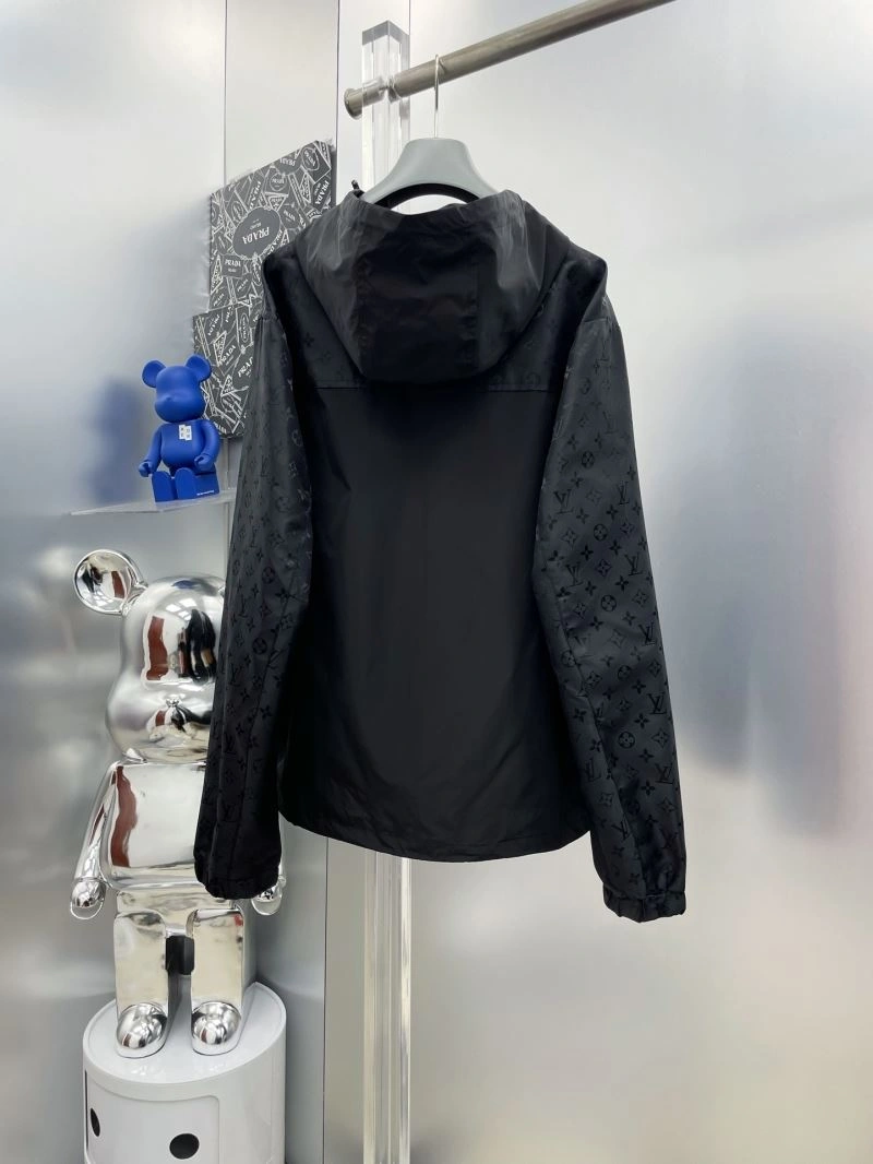 Discounted Louis Vuitton Outwear