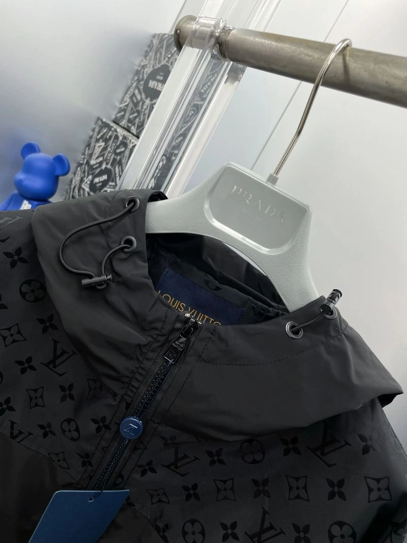 Discounted Louis Vuitton Outwear