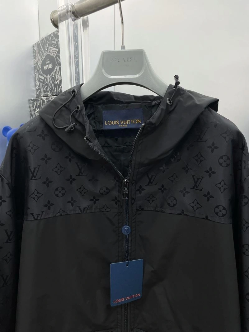 Discounted Louis Vuitton Outwear