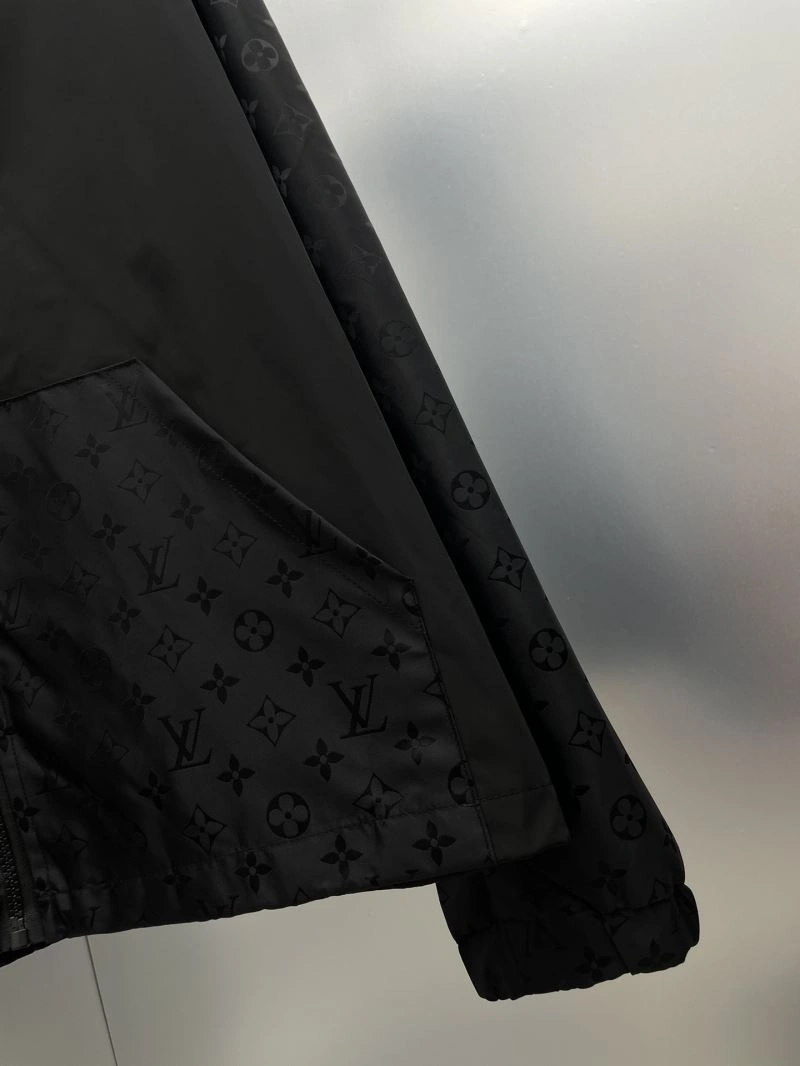 Discounted Louis Vuitton Outwear