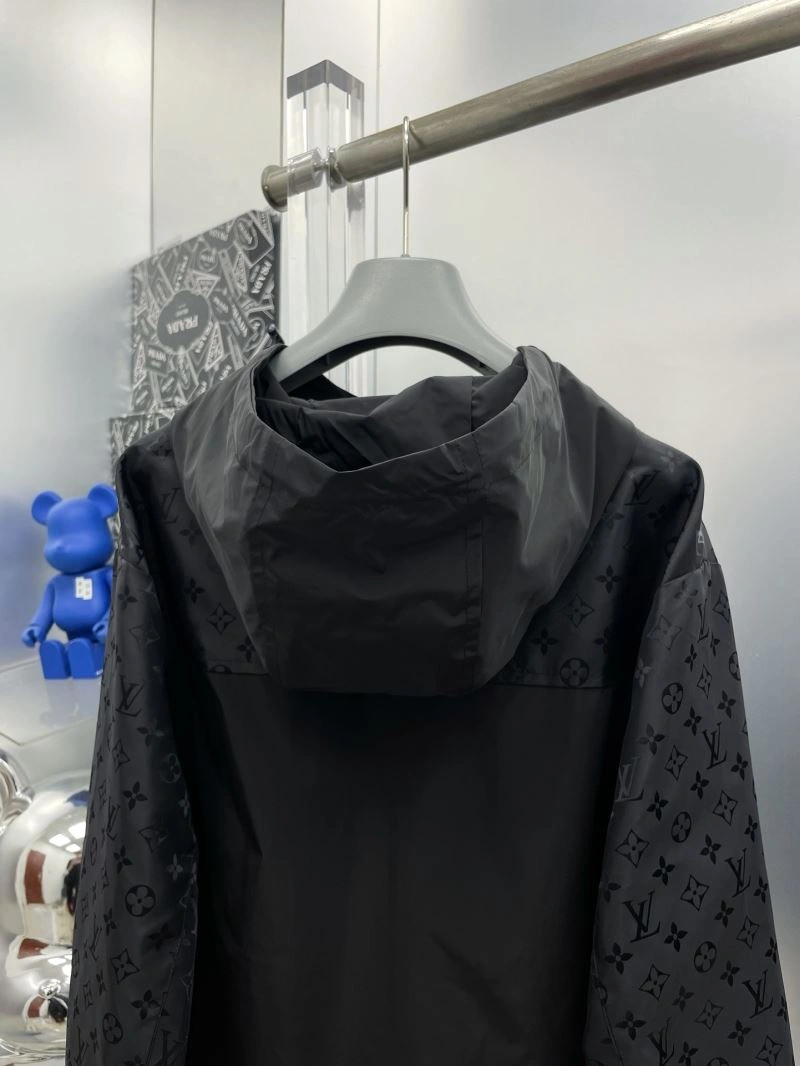 Discounted Louis Vuitton Outwear