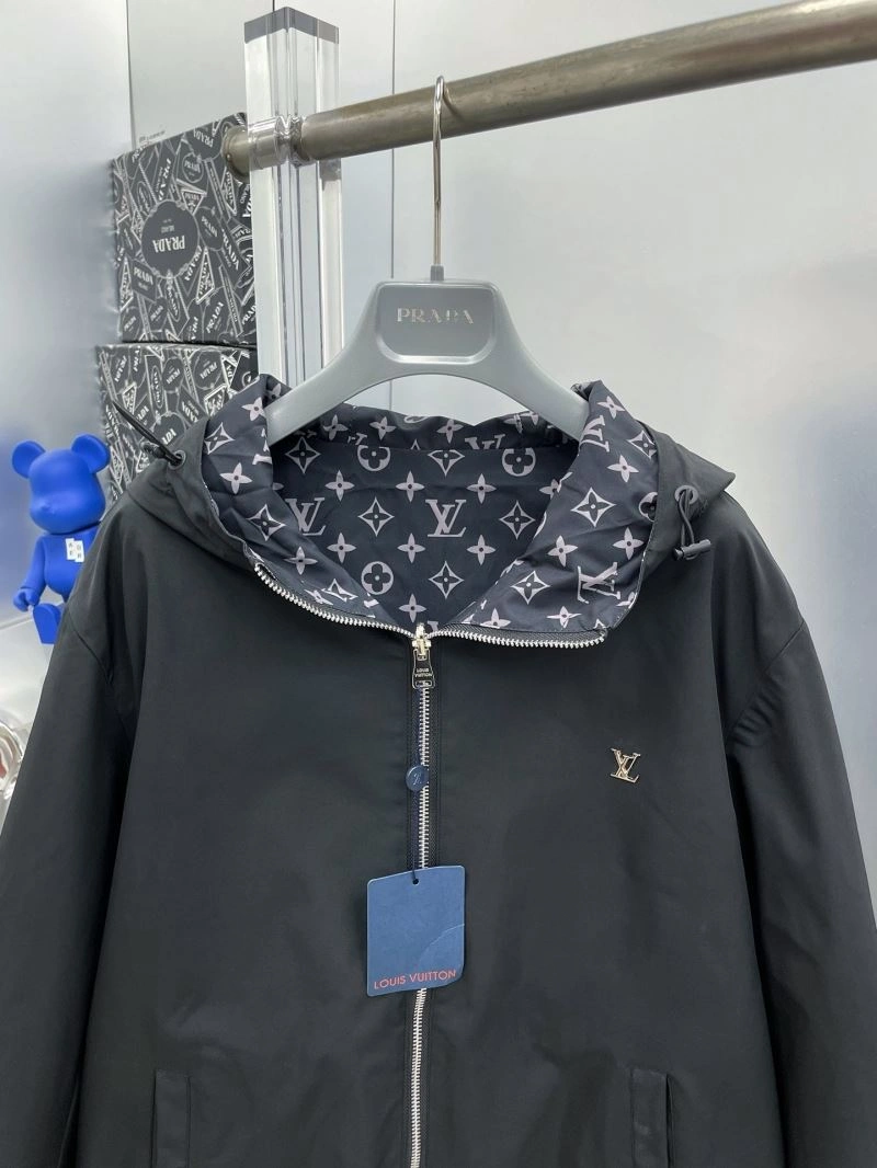 Original Louis Vuitton Outwear
