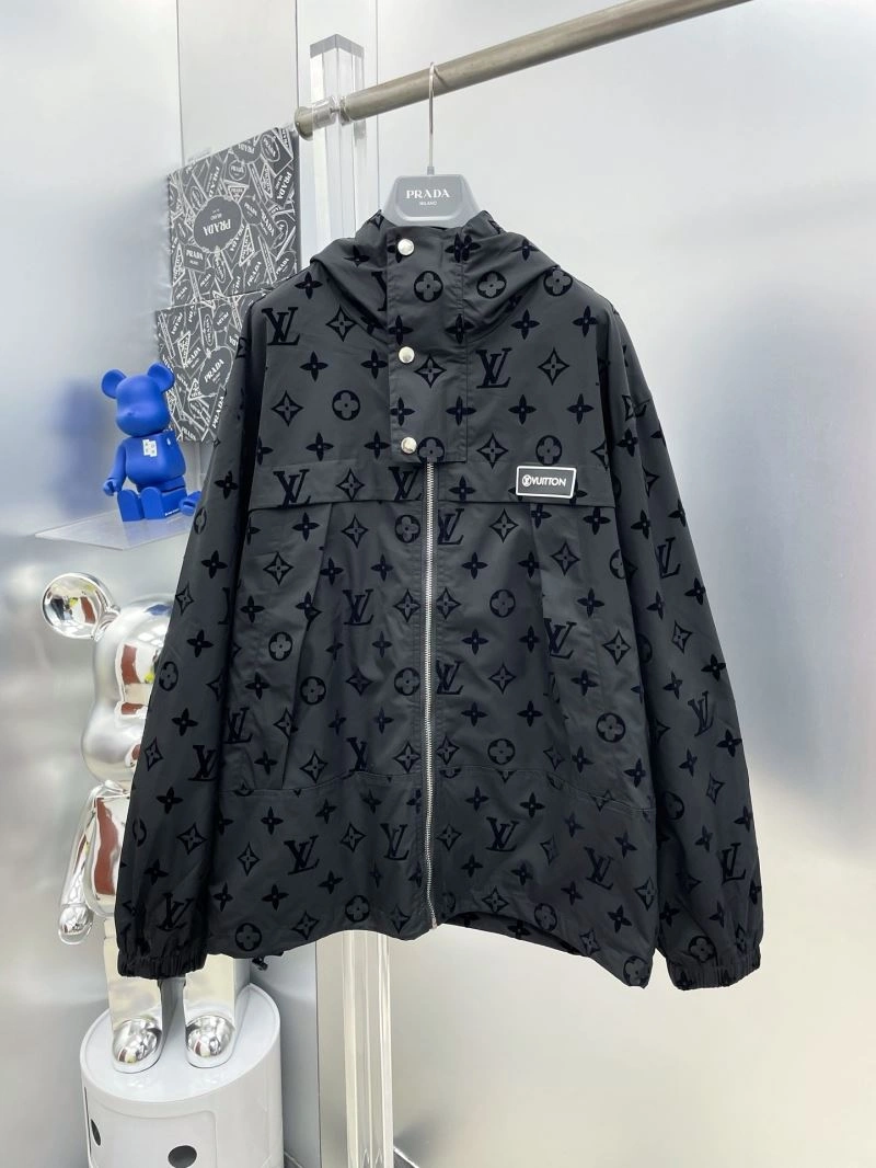 Louis Vuitton Outwear