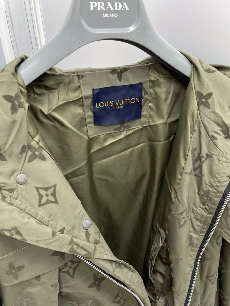 Official Louis Vuitton Outwear