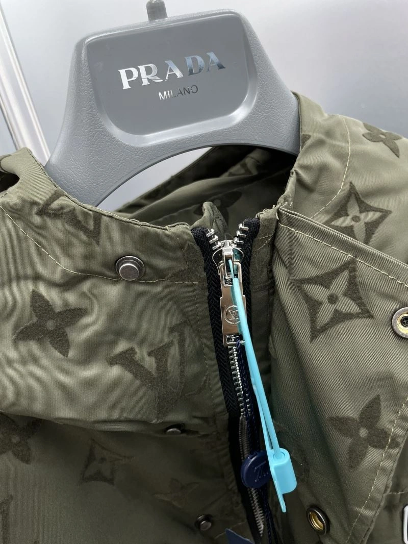 Official Louis Vuitton Outwear